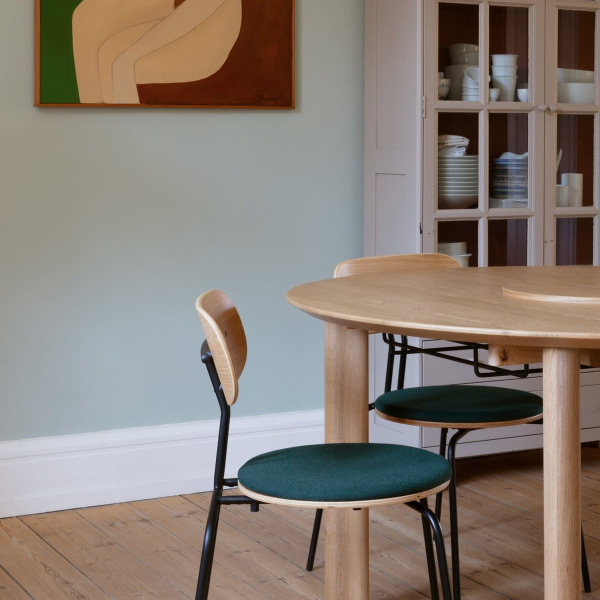 Curious Chair – Stylegarage