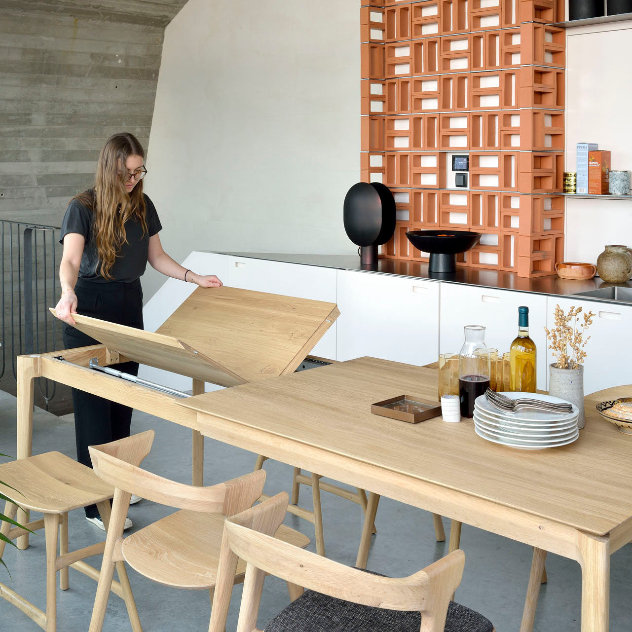 Bok Extendable Table – Stylegarage